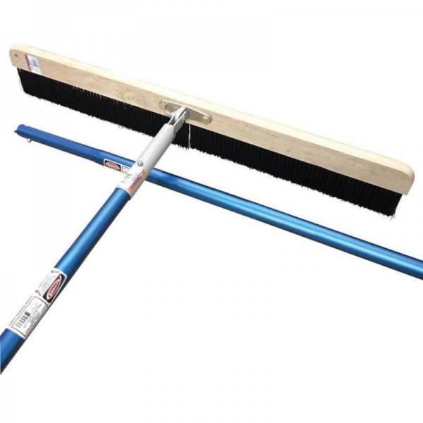 Kraft Wooden Concrete Finishing Broom Kit (35mm) - 2 Poles - Terra-Imprints